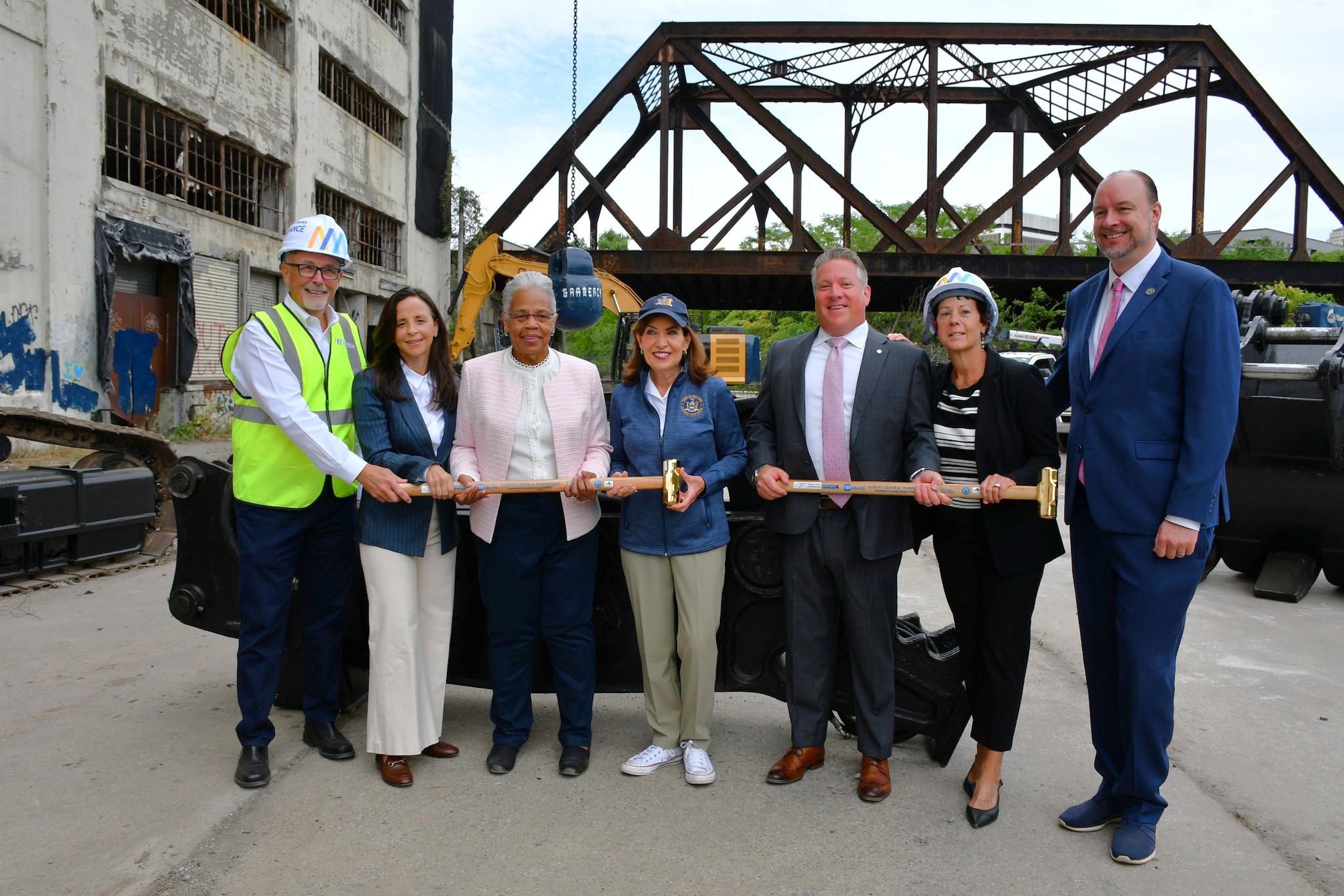 County Executive & Advance Albany County Alliance Partner with Governor ...